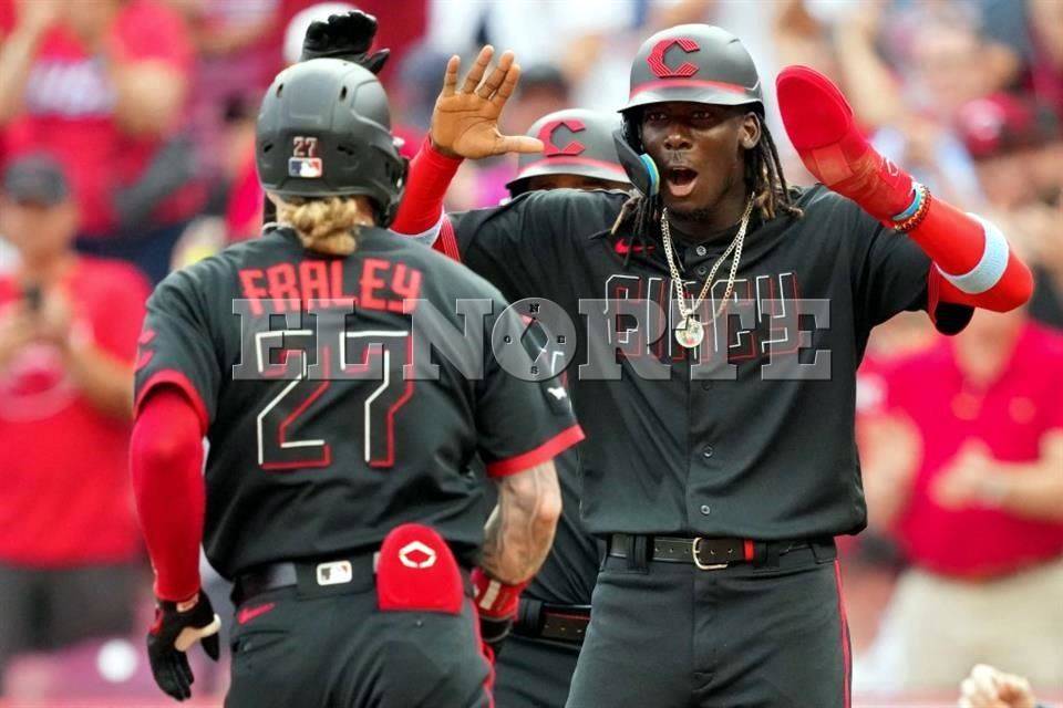 Batea Elly de la Cruz el ciclo en Grandes Ligas